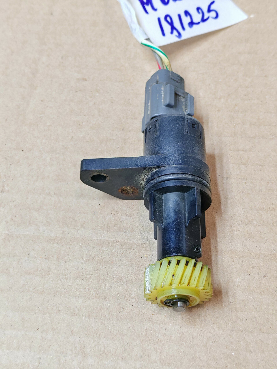 Датчик скорости мкпп Mazda 626 GE