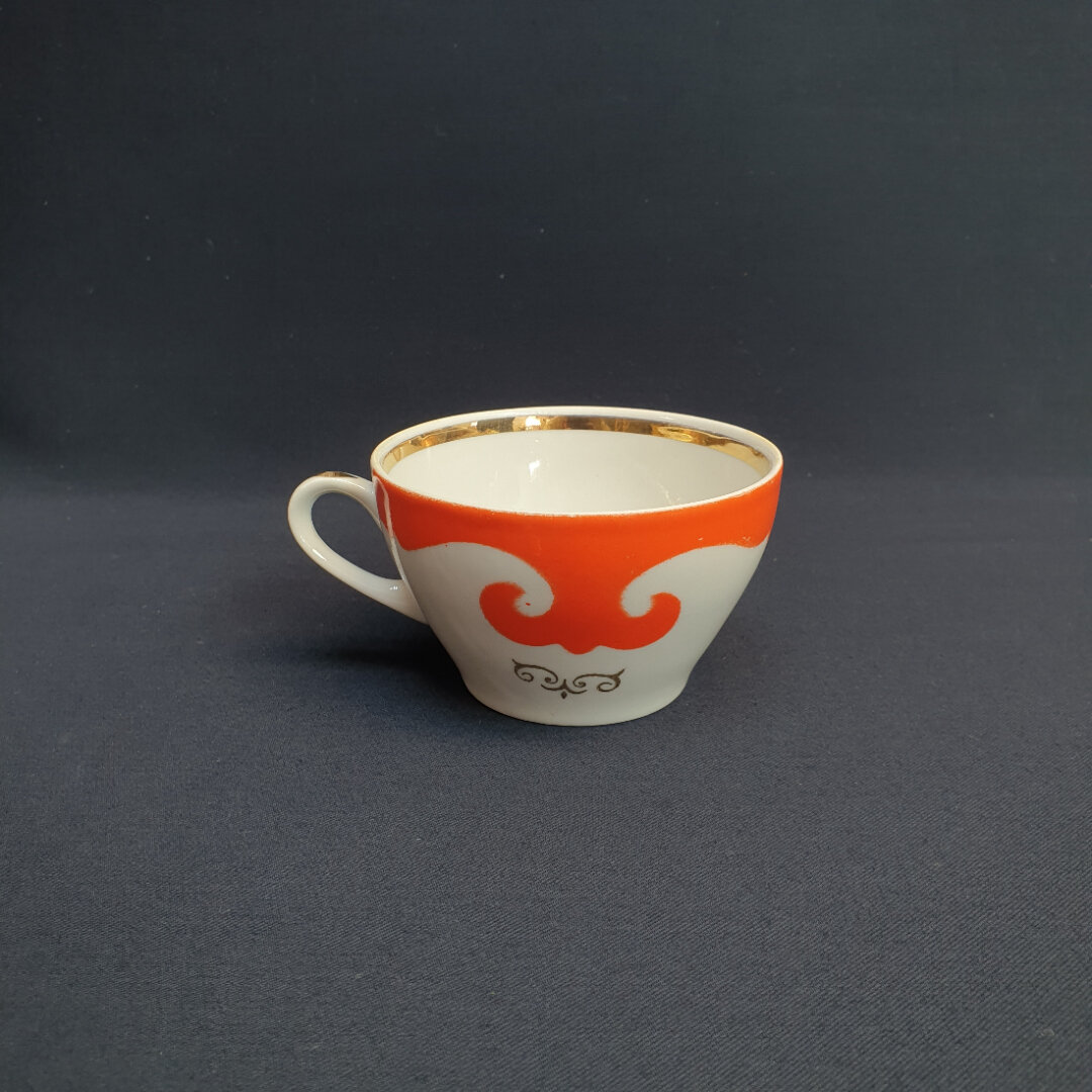 Чайная чашка, Туймазинский ФЗ, фарфор, крытье, позолота, 200 мл. Винтаж, СССР.