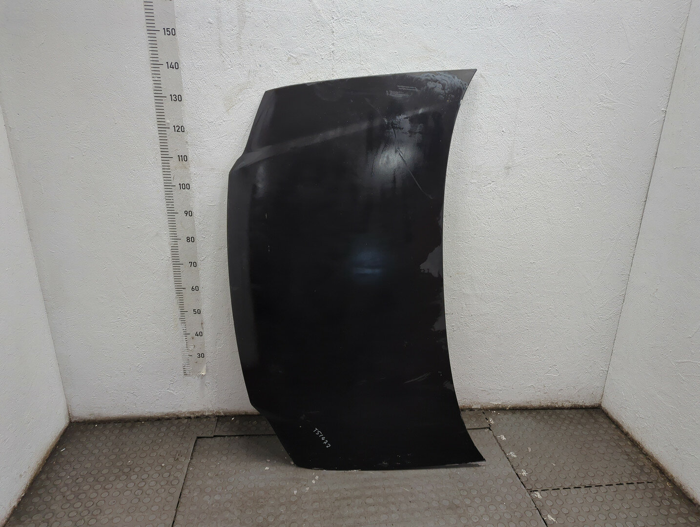 Капот Volkswagen Caddy Б/У