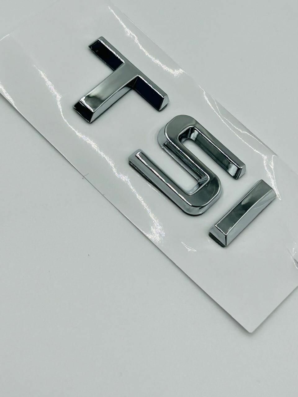 Знак Наклейка TSI Хром