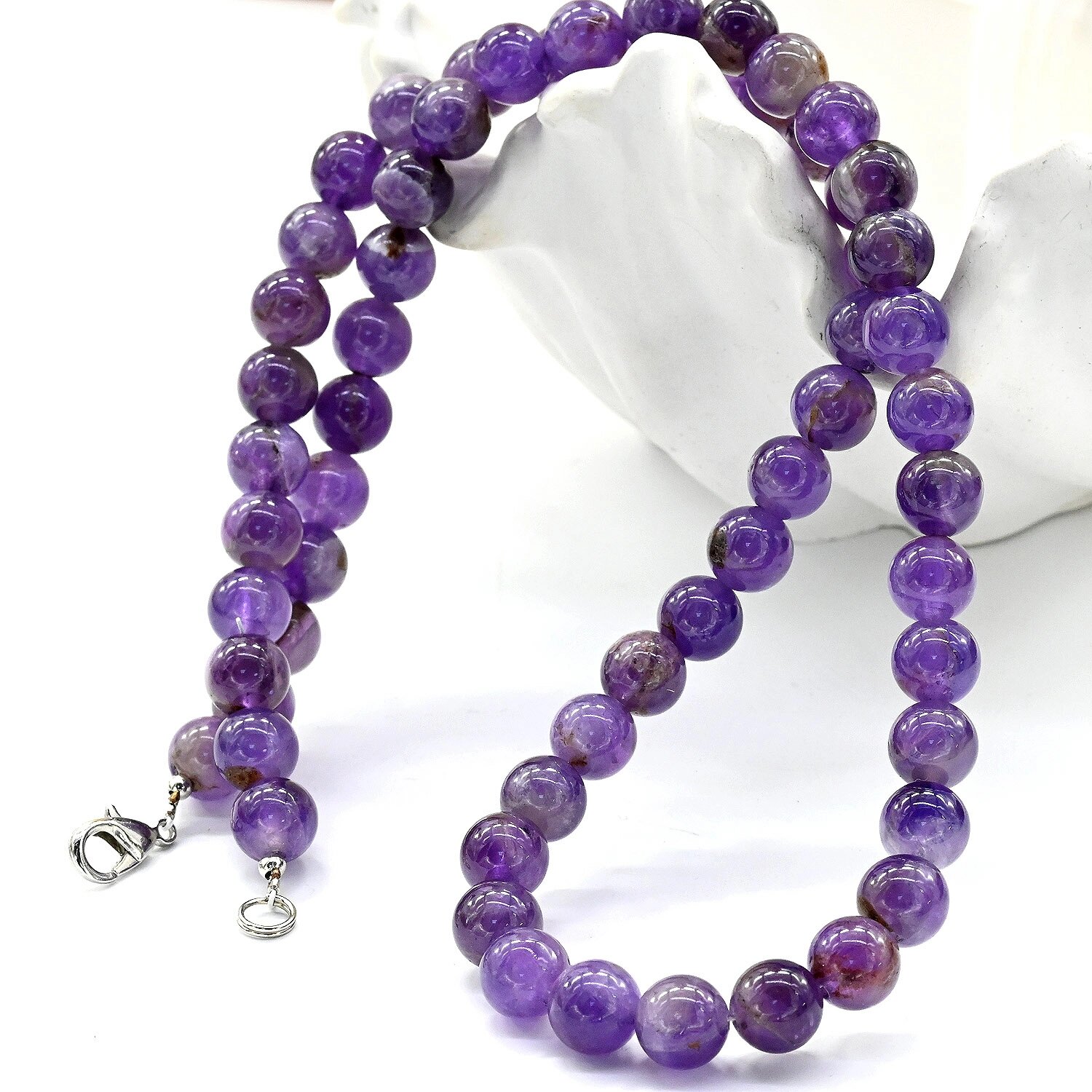 Бусы, аметист