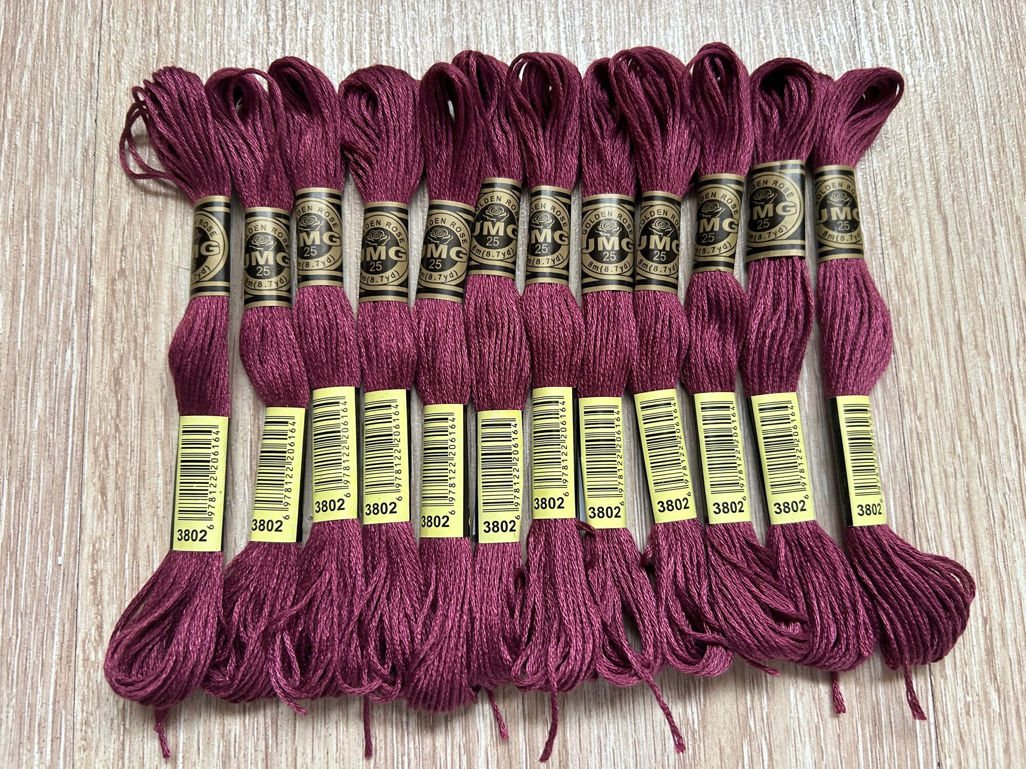 Нитки для вышивания JMC мулине (150-3866) 100% полиэфир 12 штук x 8 м