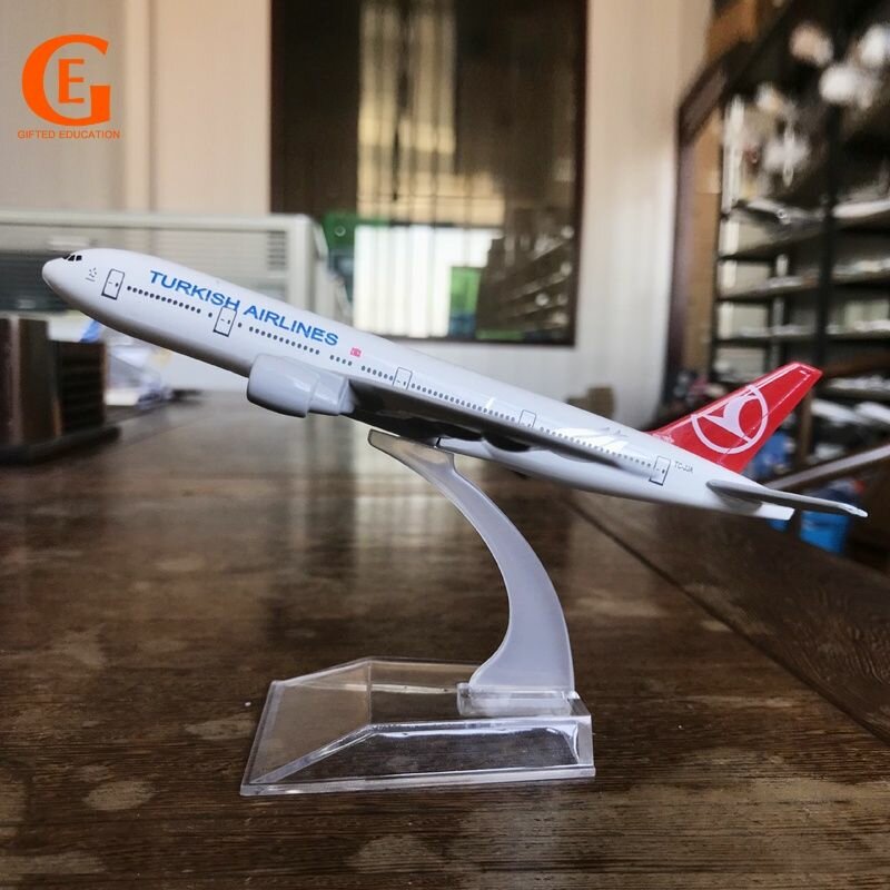 Коллекционная металлическая модель самолета Turkish Airlines Boeing 777, масштаб 1:400, 15 см, подарок авиалюбителю, декоративная модель на подставке