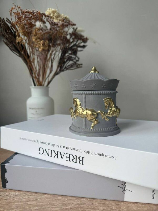 Шкатулка ручной работы из высокопрочного гипса "Карусель"