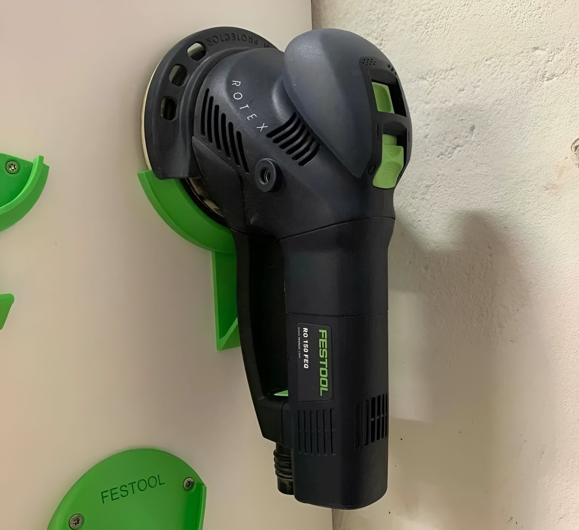 Настенный держатель шлифмашинки Festool Rotex RO150