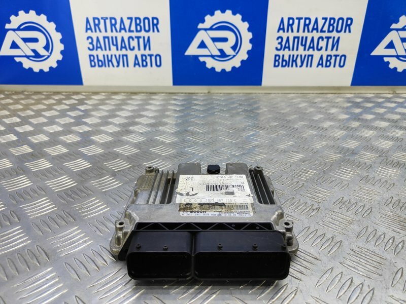 Б/У Блок управления двигателем Audi A4 B8 / Ауди A4 B8 1.8 CDH 120 Л.C 2010