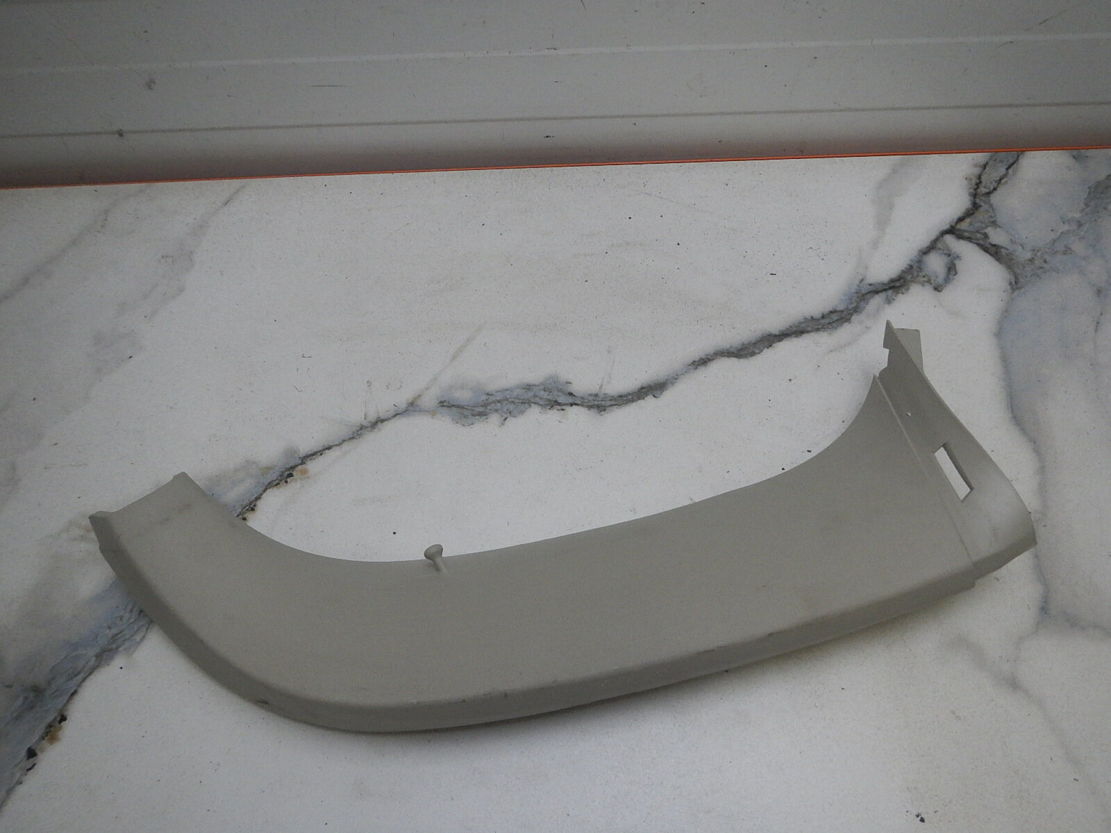 Б/У Обшивка двери багажника, Nissan (Ниссан)-TIIDA (C11) (07-) NISSAN TIIDA (C11) (07-) правая Царапины. 631674 NISSAN ар...