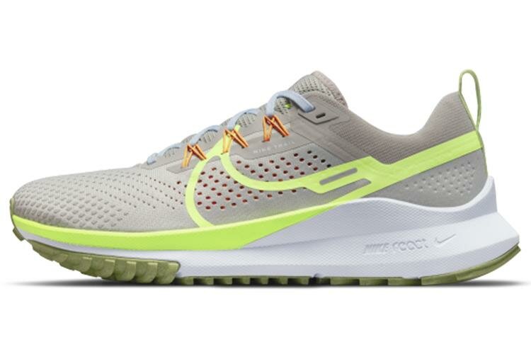 Кроссовки React Pegasus Trail 4