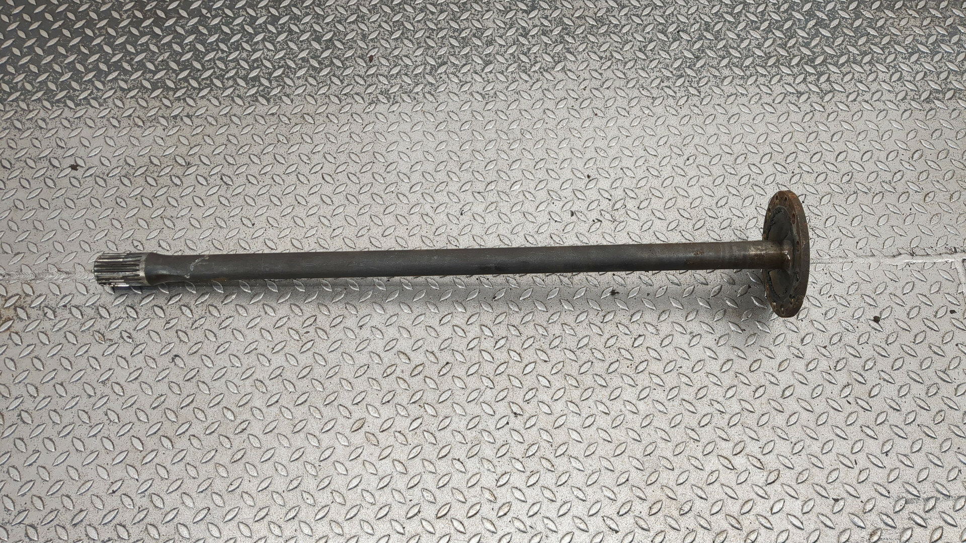 Полуось (вал, шрус) левая задняя Iveco EuroCargo 3 Б/У