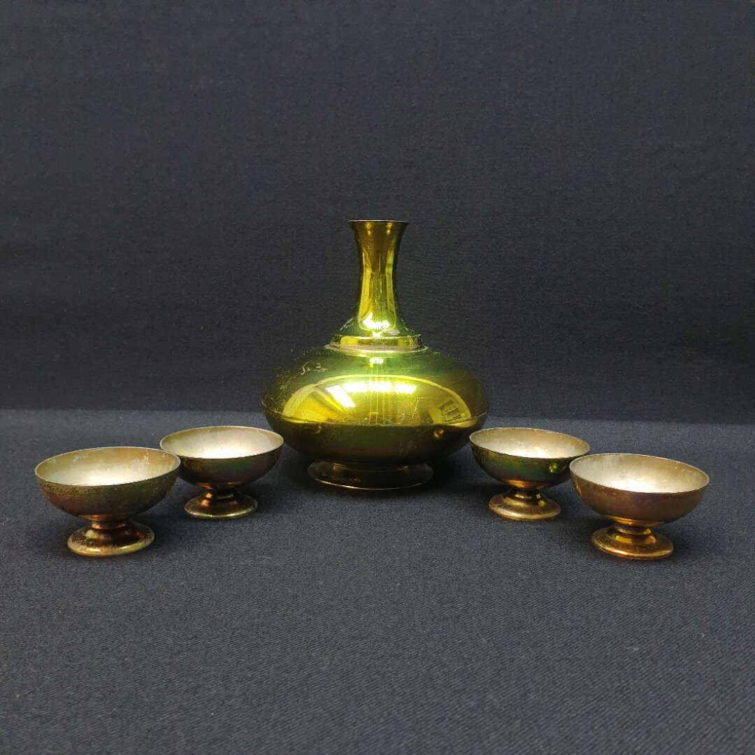 Набор для крепких напитков "Ереван", зелёного оттенка, металл, дефекты см. фото. Винтаж, СССР.