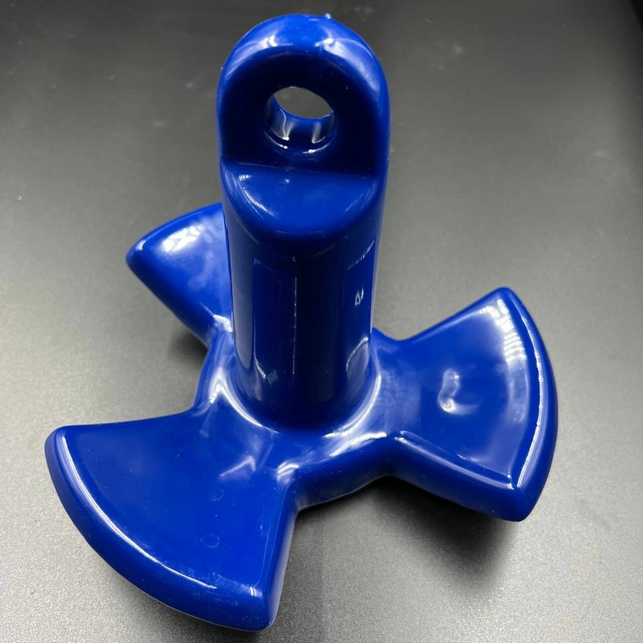 Якорь речной 3-х лепестковый с ПВХ покрытием 4.5кг якорь для лодки из стали в пластиковой оболочке Allshine