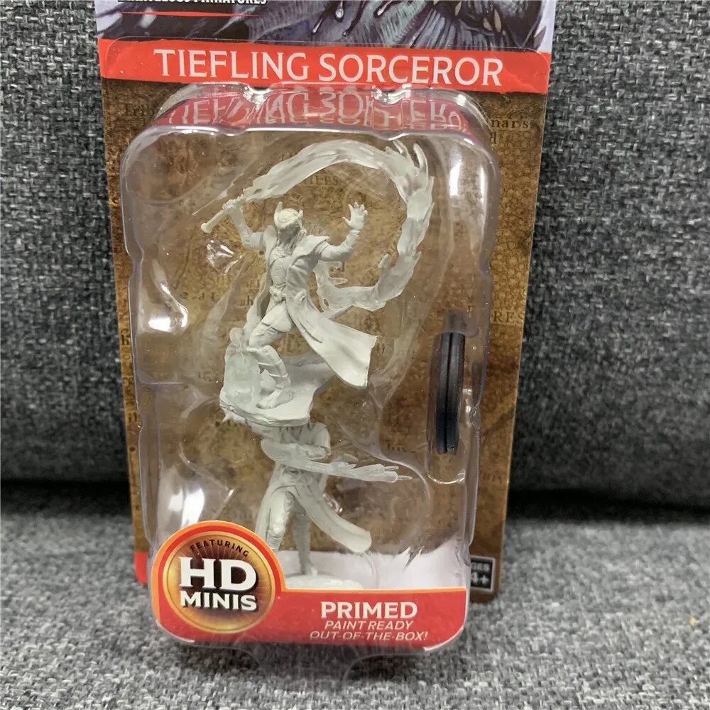 Tiefling Sorceror, бежевая фигурка Nolzur's Marvelous Miniatures