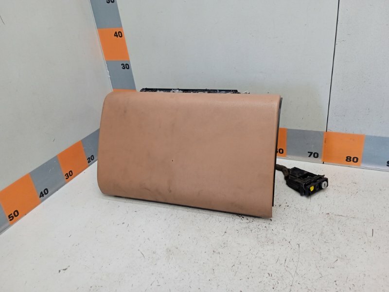 Б/У Порше Кайен Бардачок Porsche Cayenne 2003 9PA, 955 247504 PORSCHE арт. 7L5857095A