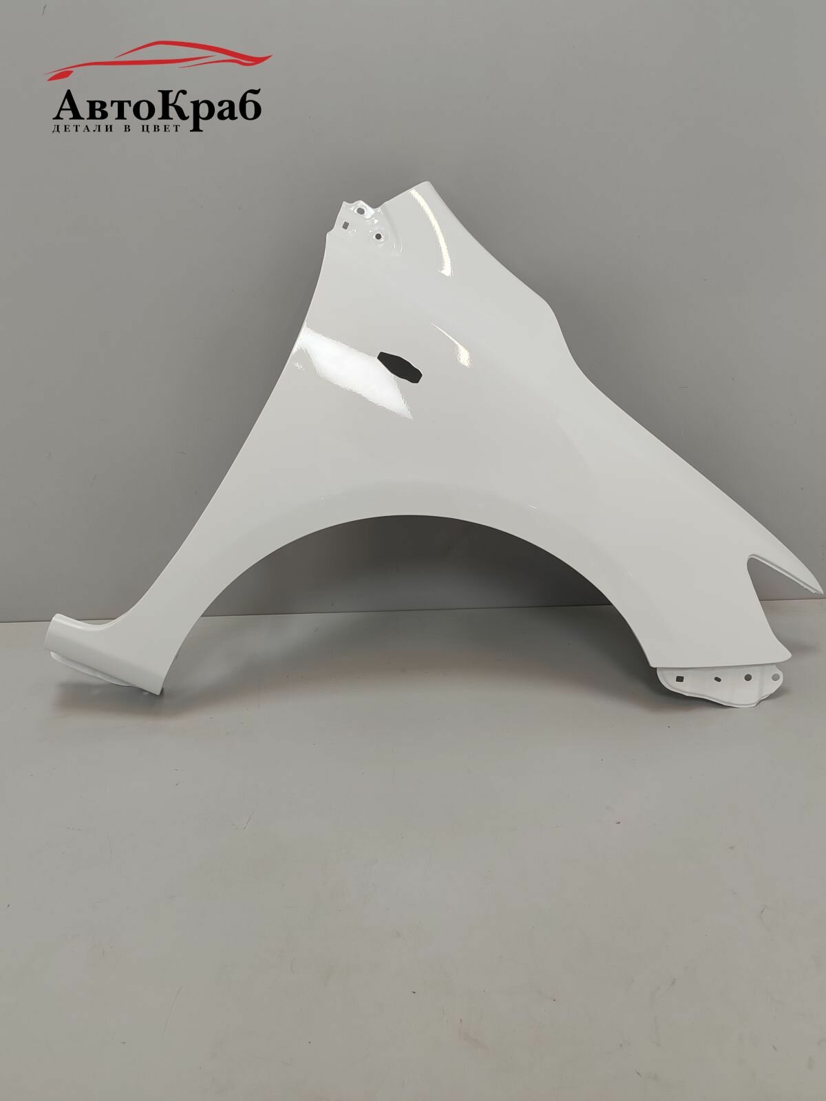 Крыло переднее правое под повторитель в цвет для Тойота Королла 150 2006 - 2010 г. 040 - белый
