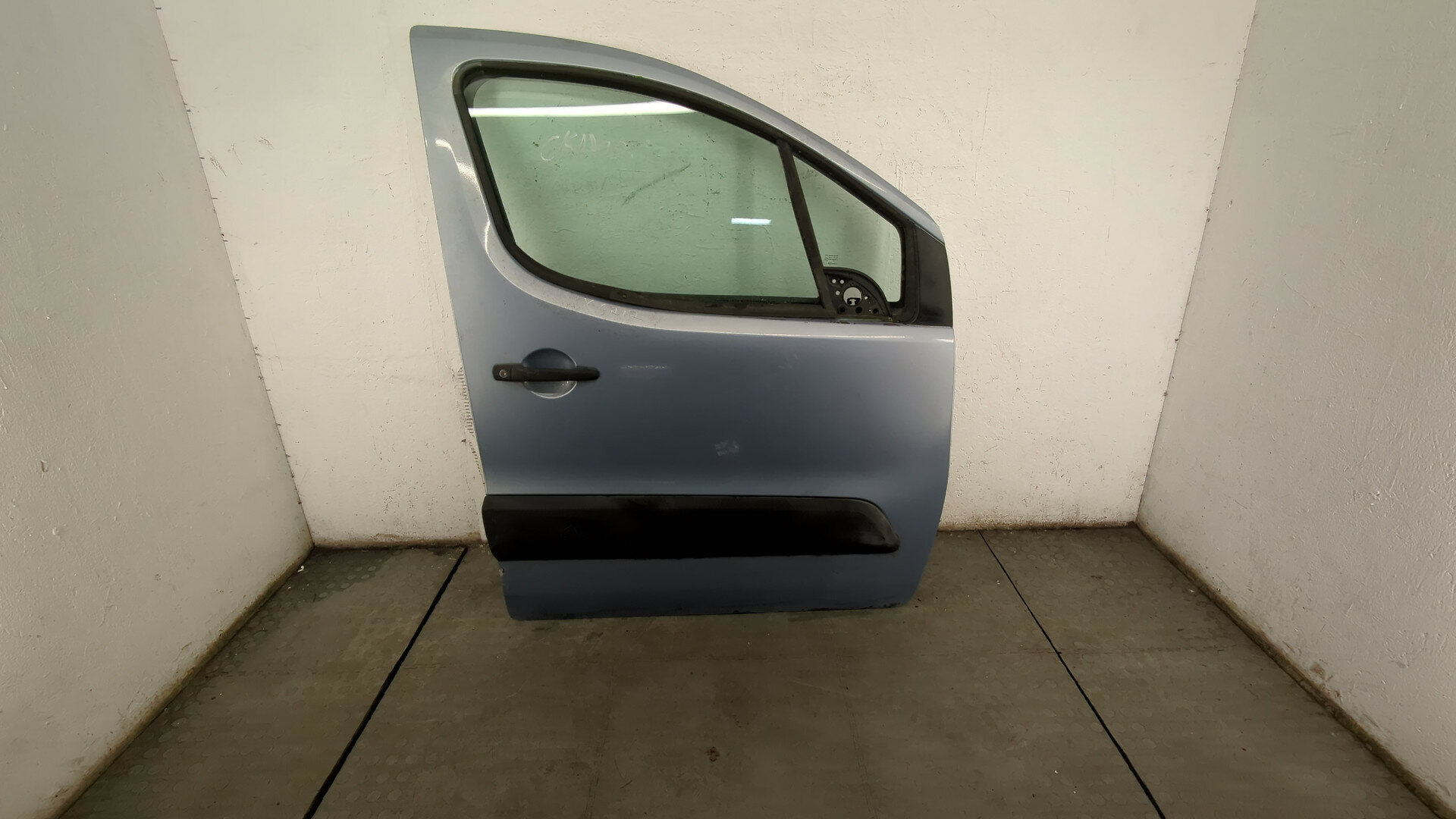 Дверь боковая (легковая) правая передняя Citroen Berlingo Б/У