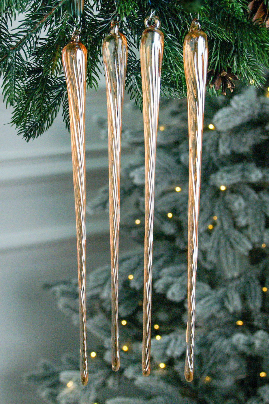 Набор ёлочных украшений золотой ЛЁД: сосульки угале, стекло, 25 см, 4 шт, Winter Deco 5030031