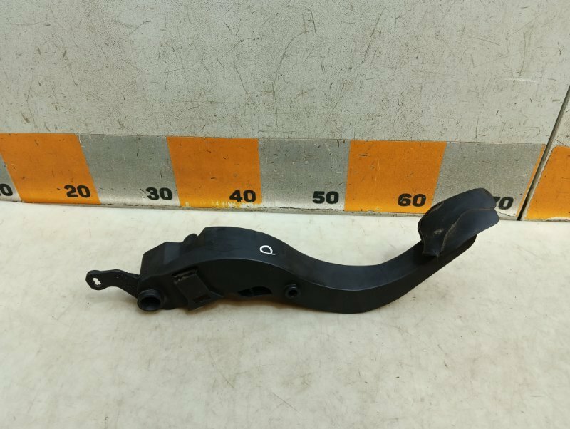 Б/У Педаль сцепления Ford Mondeo 2004 3 468989 FORD арт. 1S717520AB