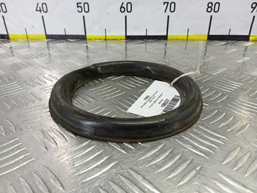 Опора пружины передняя Б/У для MITSUBISHI LANCER IX рестайлинг (2005—2010) MR244220