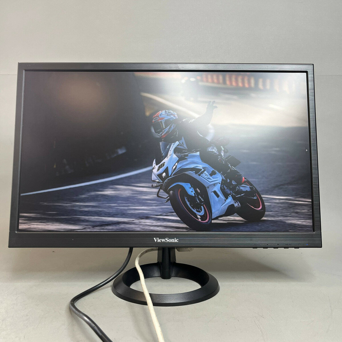 21,5" Монитор ViewSonic VA2261-2 черный