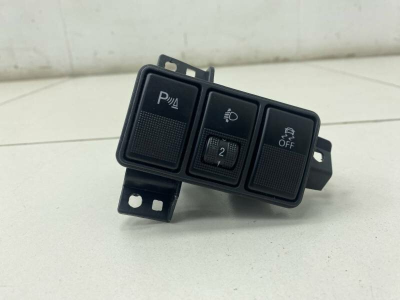 Блок кнопок Haval H6 2014 кат.номер: 4121300XKZ36A 3565500XKZ36A 3603510XKZ36A