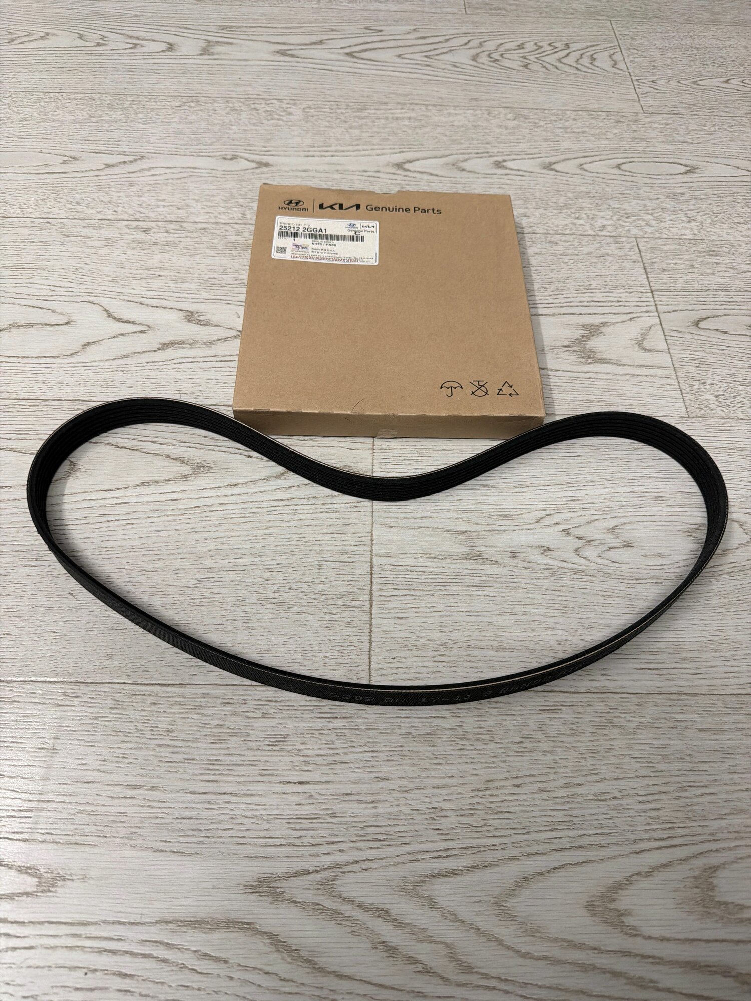 Приводной ремень для kia/hyundai 2.0/2.4 GDI Оригинал 252122GGA1