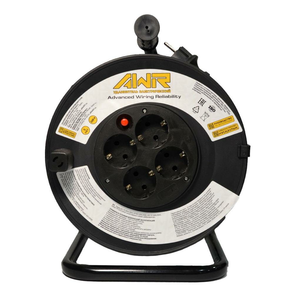 Удлинитель на катушке 3x1 40 м 4 розетки 2200 Вт с заземлением цвет черный