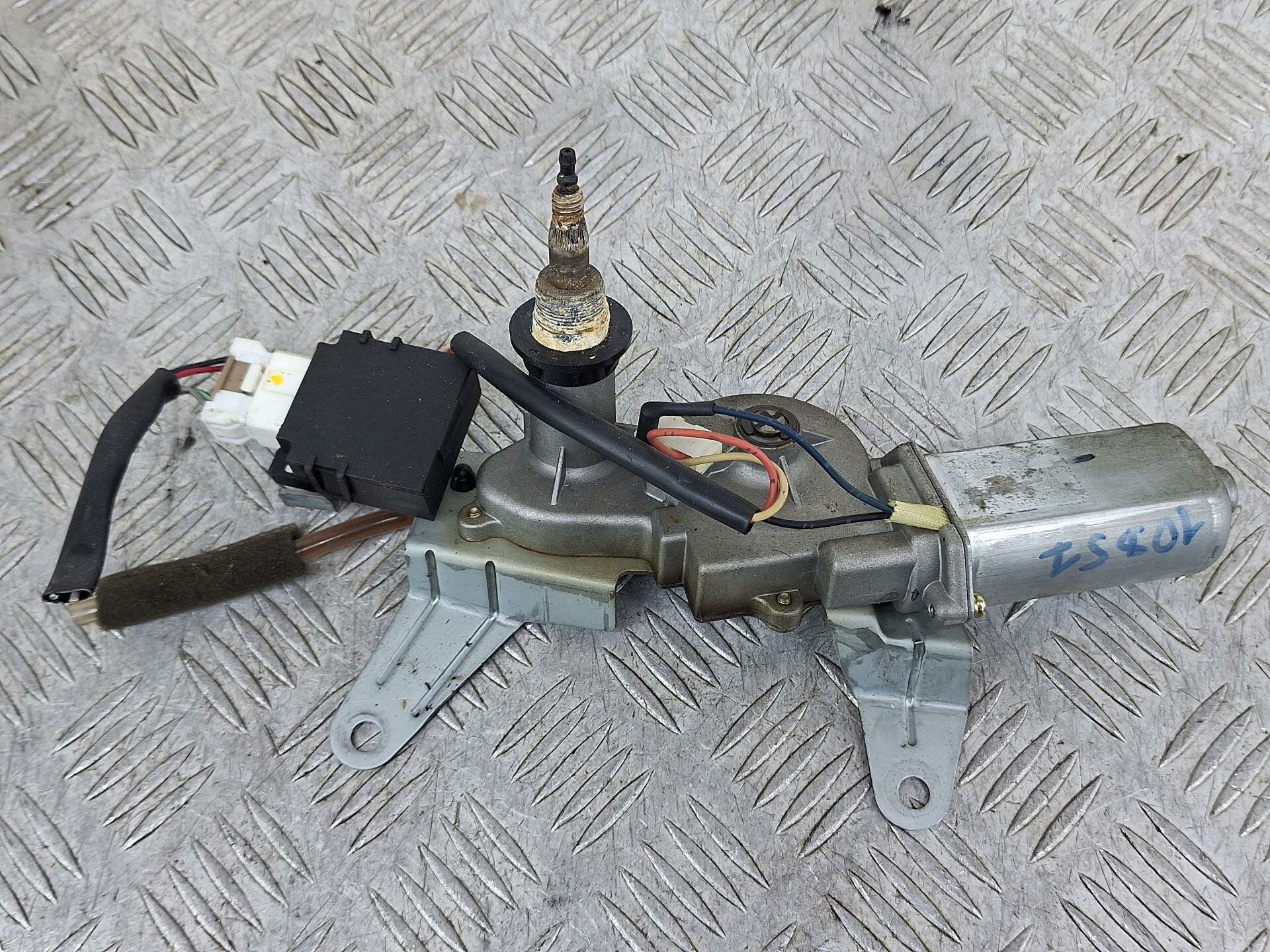 Моторчик заднего стеклоочистителя (дворника) Chevrolet Aveo T200 2005