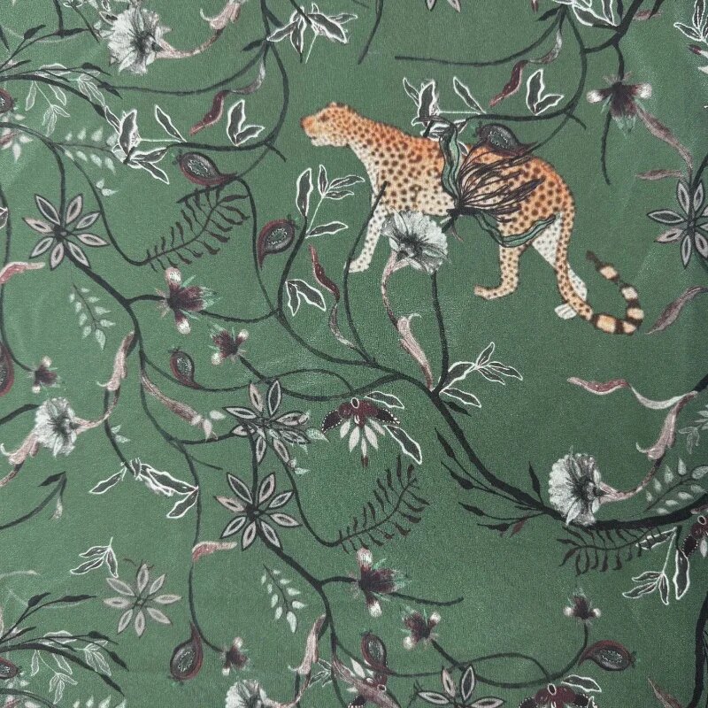 Креповой шелк 100% шелк тутового шелка темно-зеленый леопардовый принт 16 мамме 140см