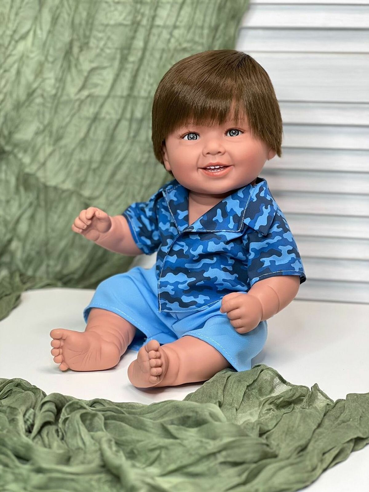 Кукла Manolo Dolls виниловая Diana Boy 45 см