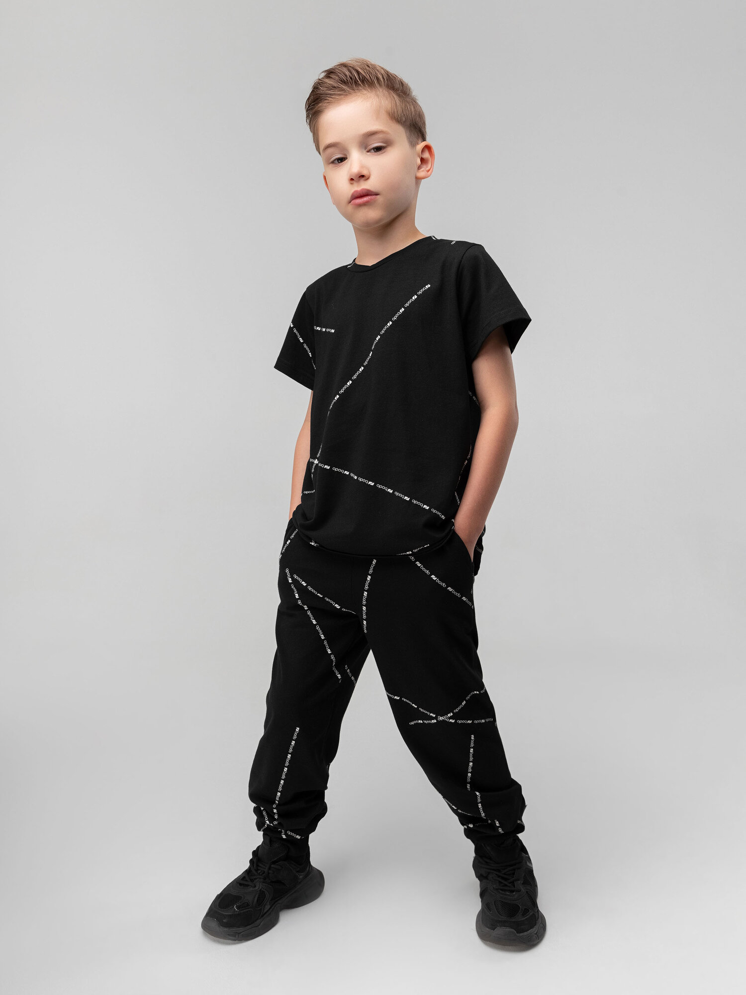 Костюм спортивный