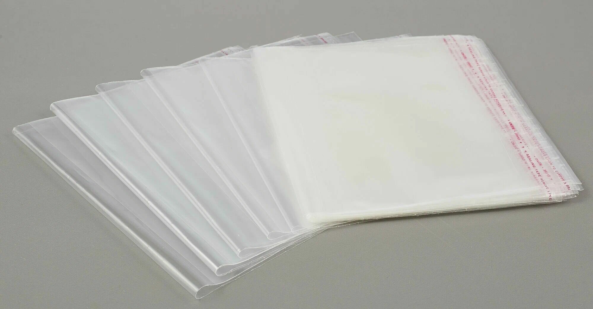 Обложка 233*450 мм 80 мкм с липким слоем 1 штука "Art Space"