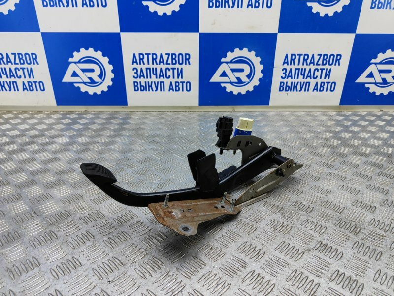 Б/У Педаль тормоза Ford Focus 2 / Форд Фокус 2 1.8 QQDB 125Л.С. 2010