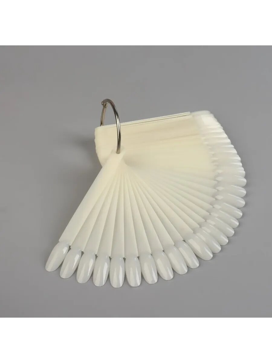 Элегантная палитра для лаков на кольце