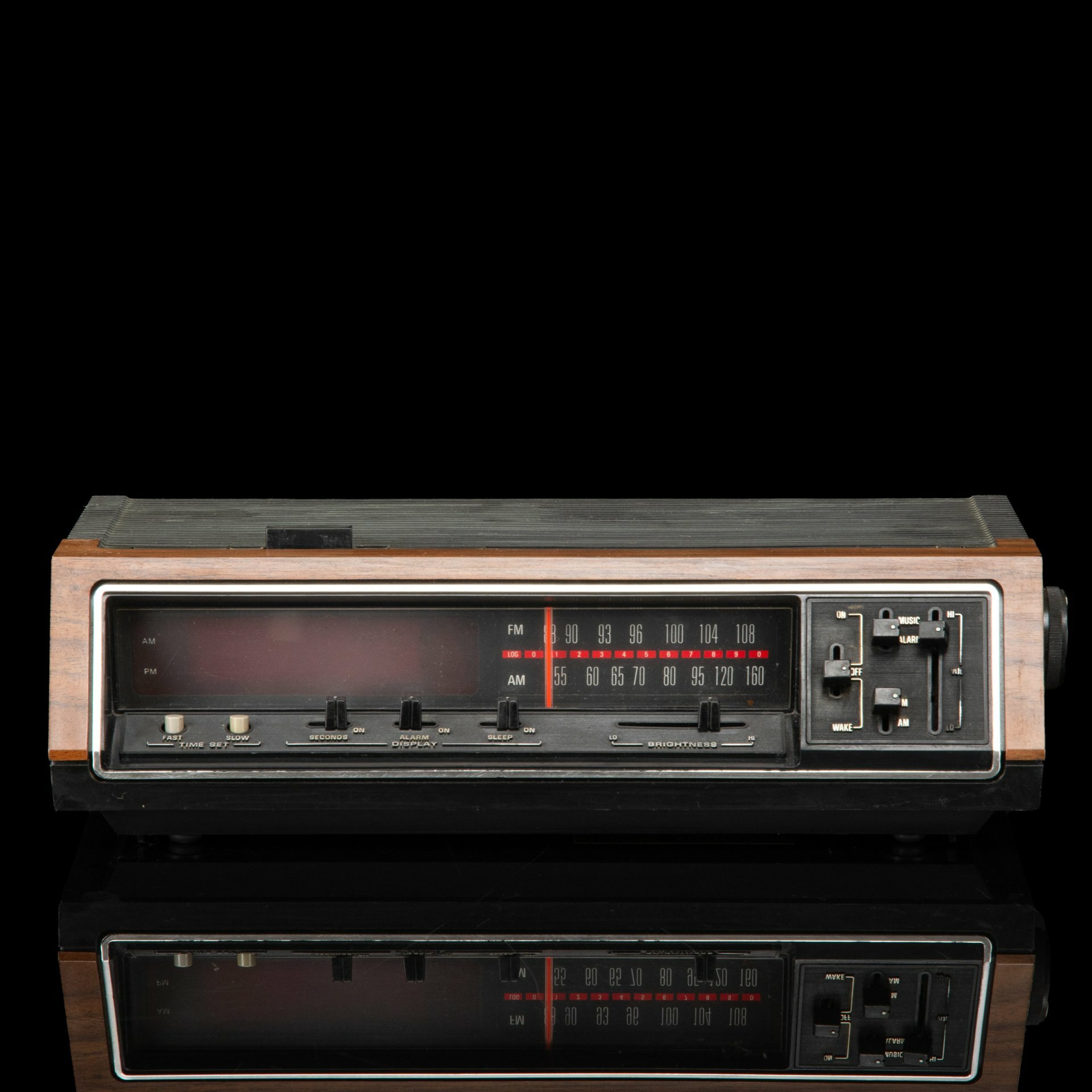 Радиоприёмник с будильником "7-4670F", General Electric, пластик, металл, дерево, Сингапур