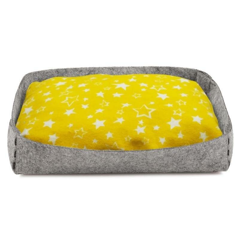 Лежанка для мелких животных из войлока "Кроватка" M, 190*160*40мм, Gamma