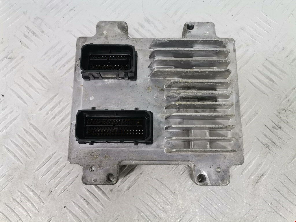 Блок управления двигателем Opel Meriva B 12679199 арт. 1655740