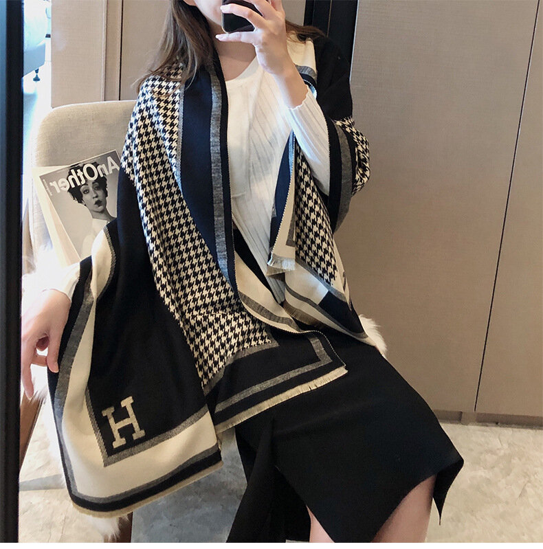 Шарф для женщин