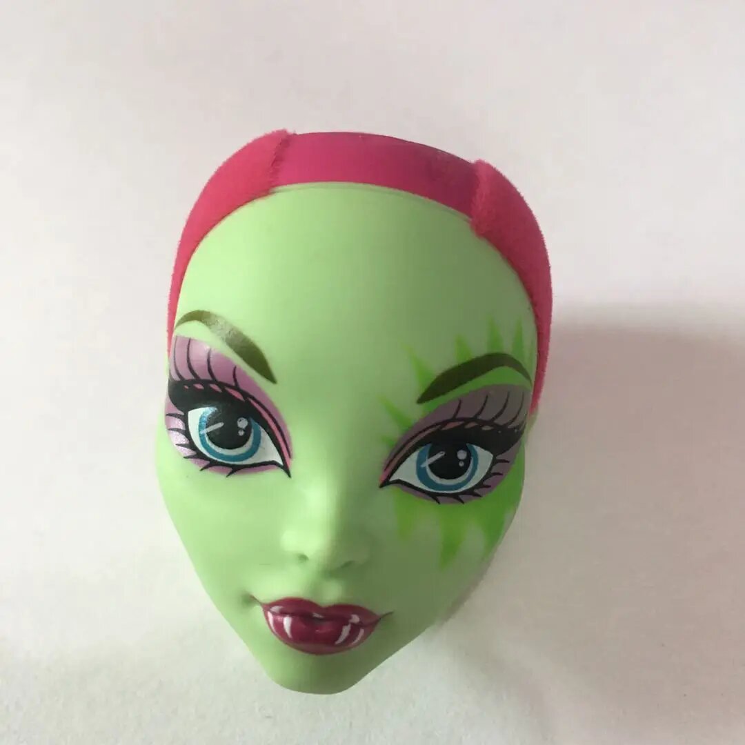 Голова куклы Monster High, green
