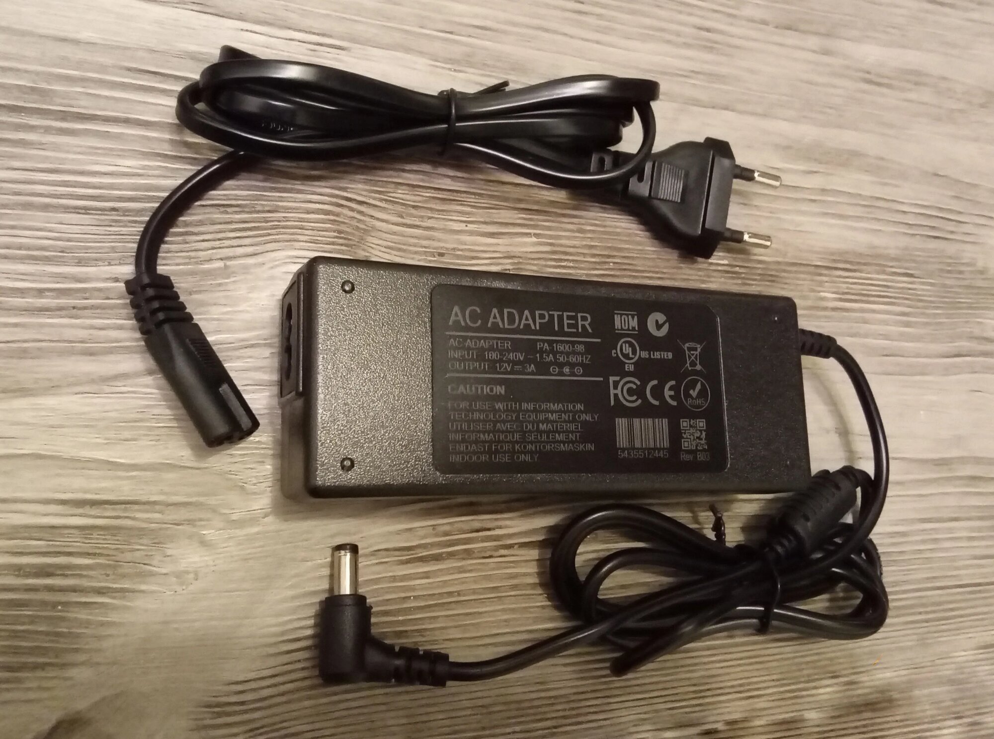 Блок питания для монитора Valday AP238VL3: адаптер 12В 3А (EXT-40W)