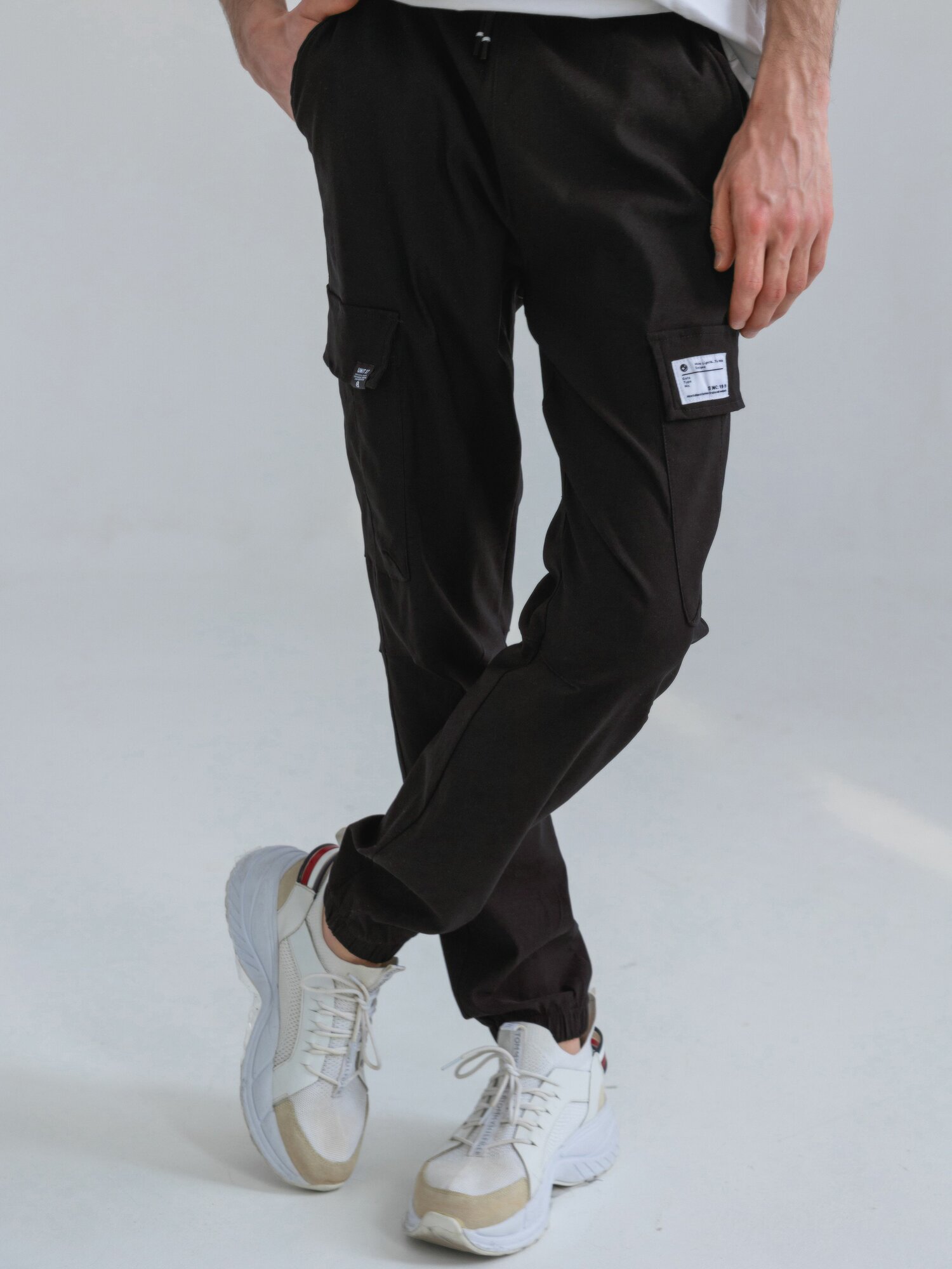 Брюки джоггеры Весна-лето 2025