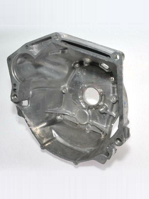 Картер сцепления ВАЗ 2107, 2105, 2104, 2106, 21213, Нива, 21214, LADA4x4, 21010-1601015-00