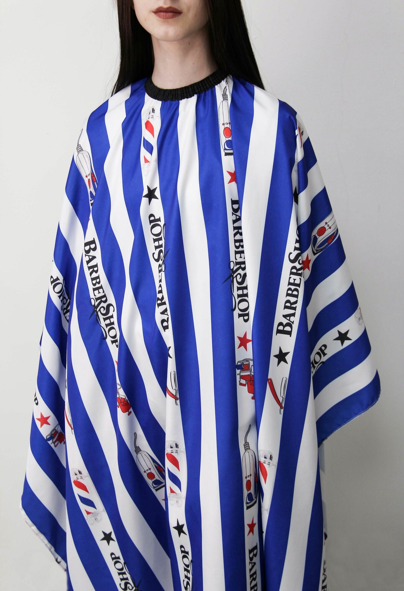 Пеньюар парикмахерский Barber Shop на резинке с крючками белые синие полоски,140х160см
