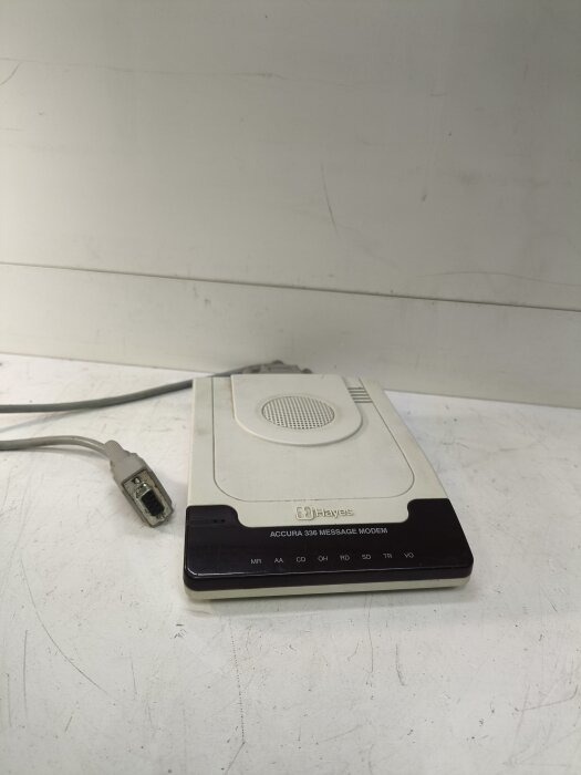 Модем Hayes Accura 336 External Speakerphone