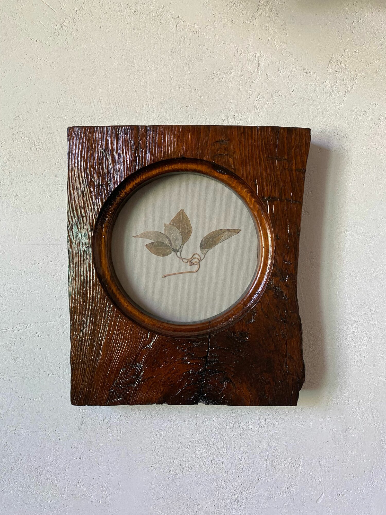 Фоторамка из натурального дерева. Ручная работа. 25х22х3,5 см. andCactus.