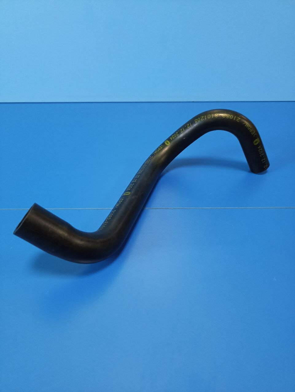 Патрубок печки отводящий подкапотный №2 "БРТ" для автомобилей ВАЗ 21082-099, 13-15инж.