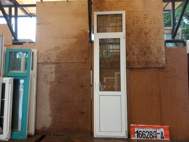 Пластиковые Двери Б/У 2620(в) х 670(ш) Балконные