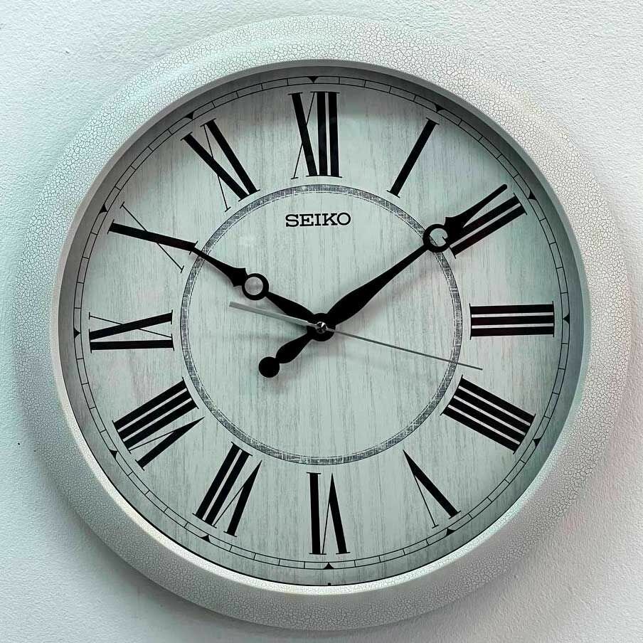 Настенные часы Seiko Quartz Wall Clock QXA815W