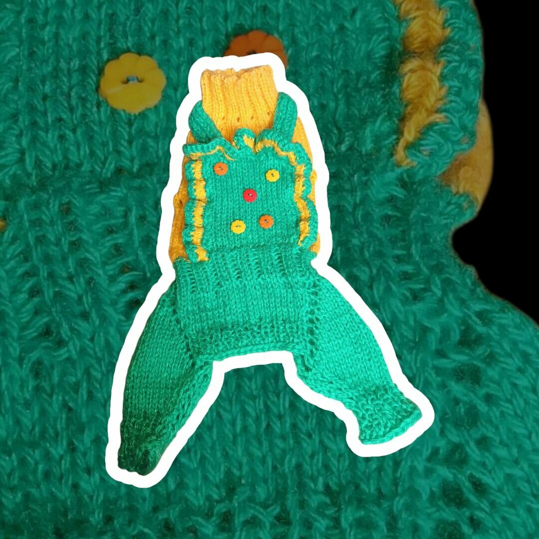 Комбинезон вязаный для собак мелких пород