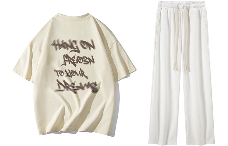 Комплект одежды