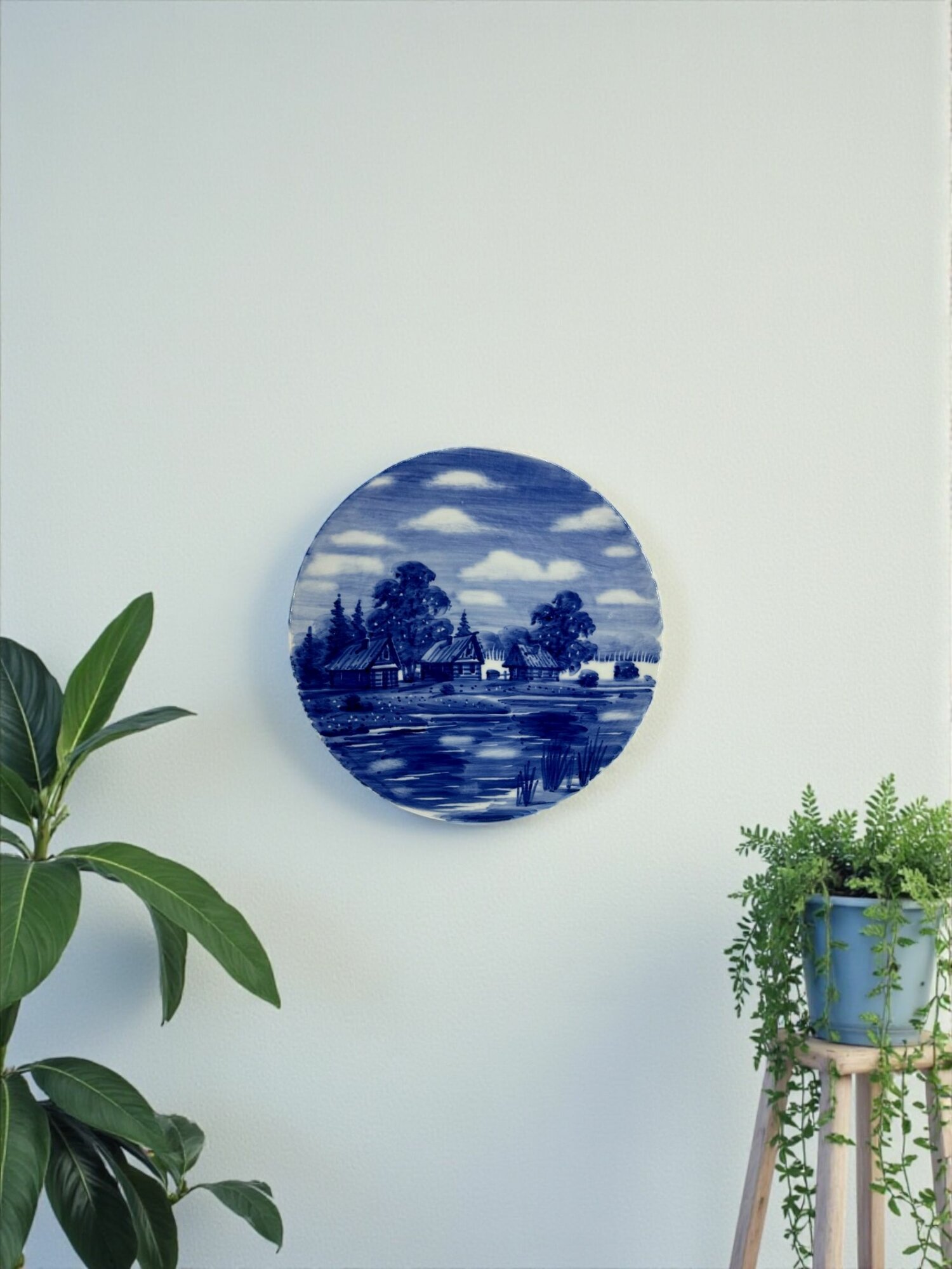 Тарелка настенная декоративная панно "Пейзаж" гжель фарфор ручная работа